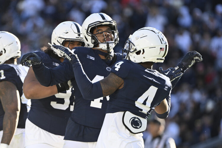 Lions battle MSU on Black Friday | News, Sports, Jobs - The Sentinel